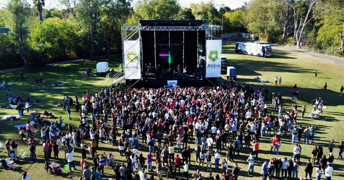 Junto a más de 3.000 trabajadores y trabajadoras de la Industria Lechera, Atilra celebró el 1 de ...