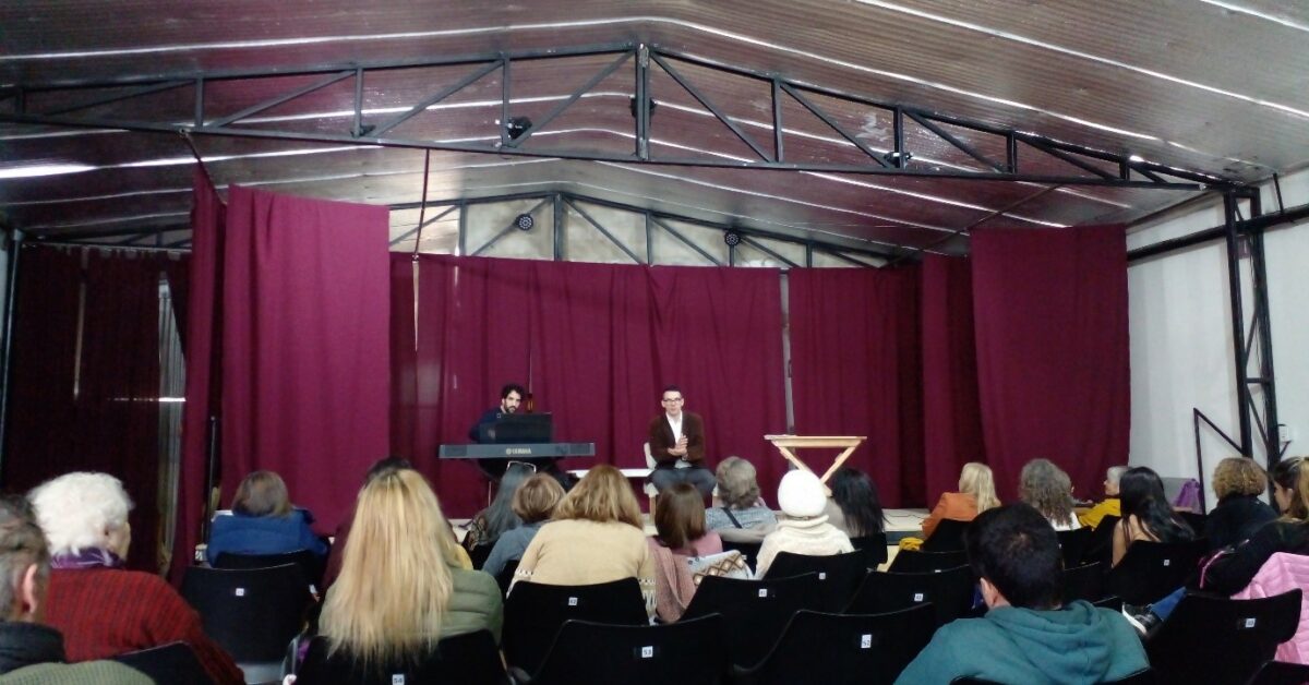 Taller de palabra y sonido y “Cuentos de hadas argentinos” en el Centro ...